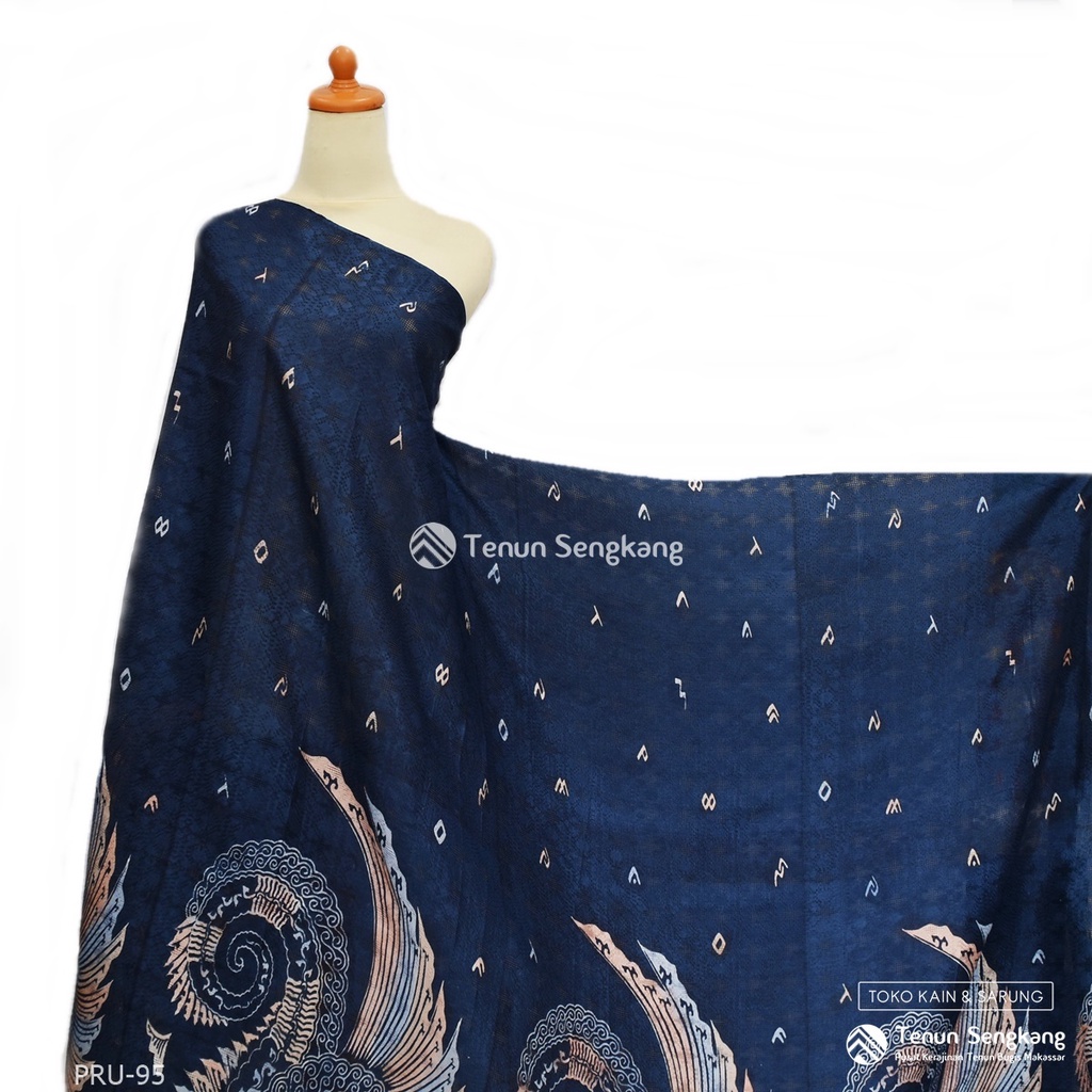 Jual Kain Tenun Dobby Batik Sutra Bugis Makassar Biru Navy - Tenun Sengkang PRU-95 (Harga Per 0 ...