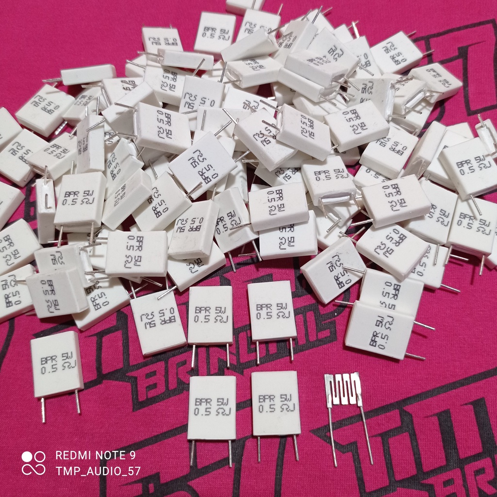 Jual Resistor Noble 5 Watt 0,5 Ohm Original / Resistor Kapur 5 Watt Original | Shopee Indonesia