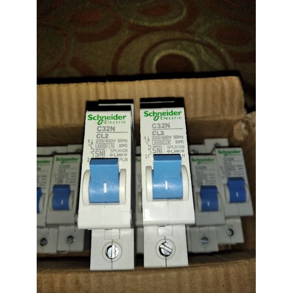 Jual mcb bekas Schneider/Merlin PLN biru (ORI ) 1p/ 2a,4a, 6a, 10a,16a,20a,25a,35a | Shopee ...