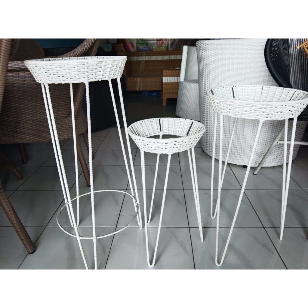 Harga RAK Standing Rotan Terbaru Jan 2025 | BigGo Indonesia