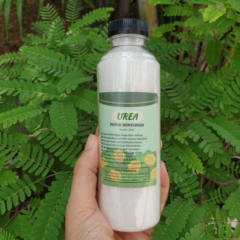 Jual PUPUK UREA Repack 200gr Obat Penyubur tanaman | Shopee Indonesia