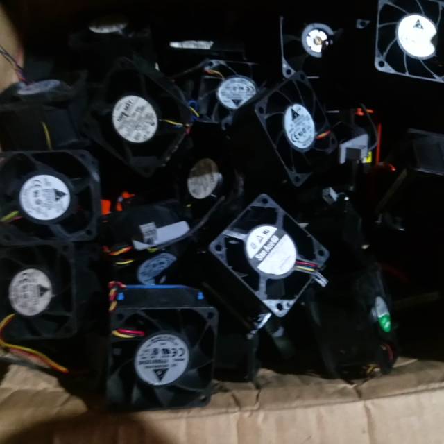 Jual KIPAS ATAU FAN HIGH SPEED CAMPUR DC 12V 0.1A - 1A 6CM | Shopee ...