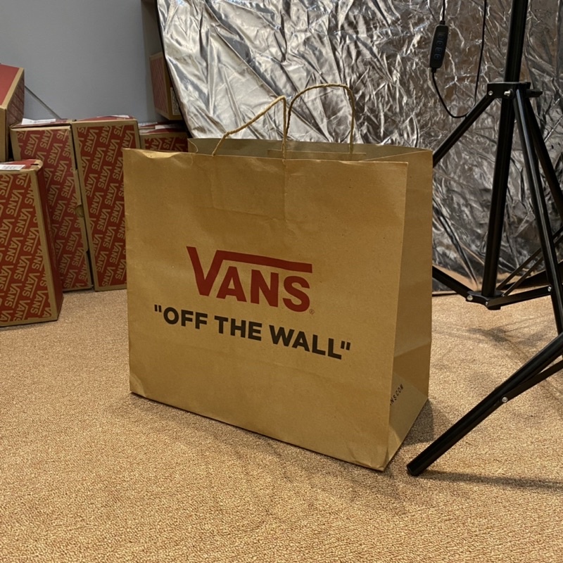 Jual (EXTRA PACKAGING) PAPERBAG VANS OFF THE WALL | Shopee Indonesia
