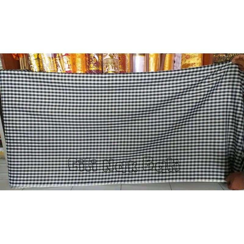 Jual Kain Poleng Bali Catur Kotak Kecil 1,4meter | Shopee Indonesia