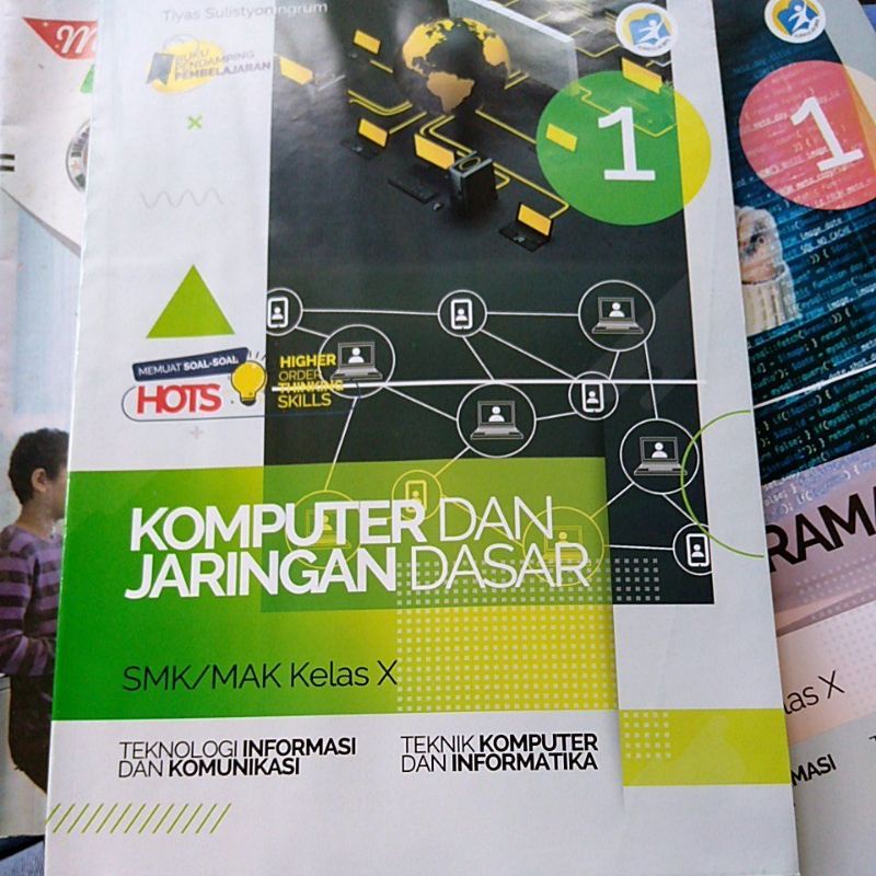 Jual LKS SMK KOMPUTER DAN JARINGAN DASAR KELAS 10 SEMESTER 1 DAN 2 ...