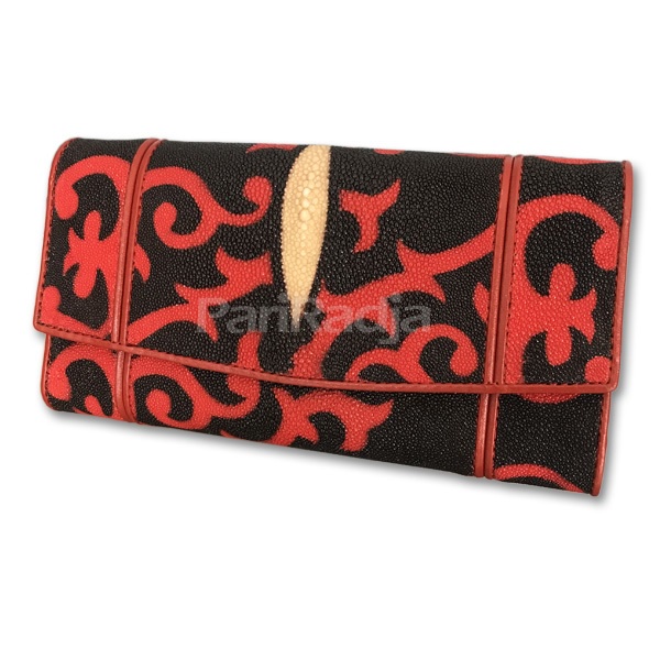 Jual Dompet wanita kulit ikan pari model besar motif batik kalimantan 2 ...