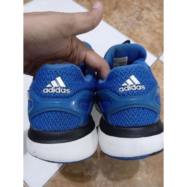 Jual sepatu adidas ori Indonesia bekas | Shopee Indonesia