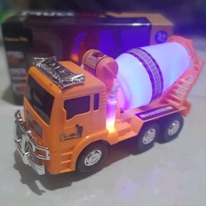 Jual Mobil Molen Mainan Mobil Truck Nyala Dan suara | Shopee Indonesia