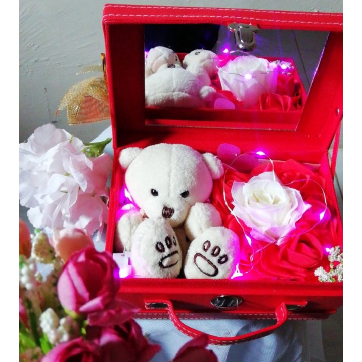 Jual Bucket romantis box bunga boneka mewah | Shopee Indonesia
