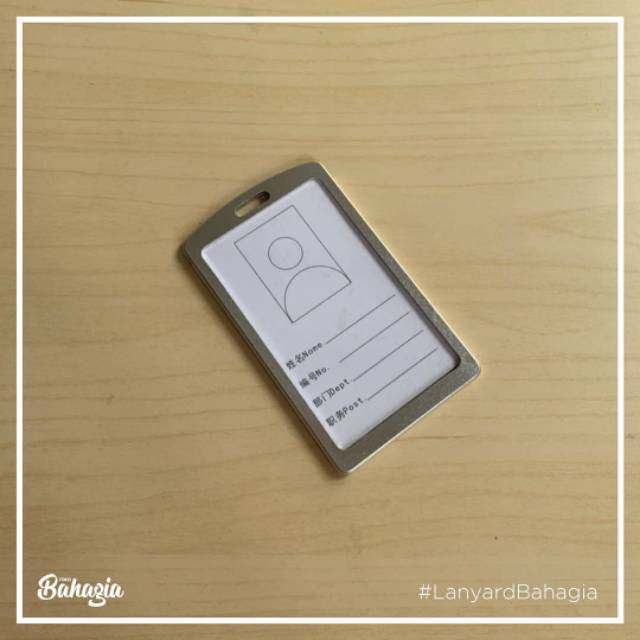 Jual Tempat ID Card Besi Silver (ID Card Holder / Name Card Holder ...