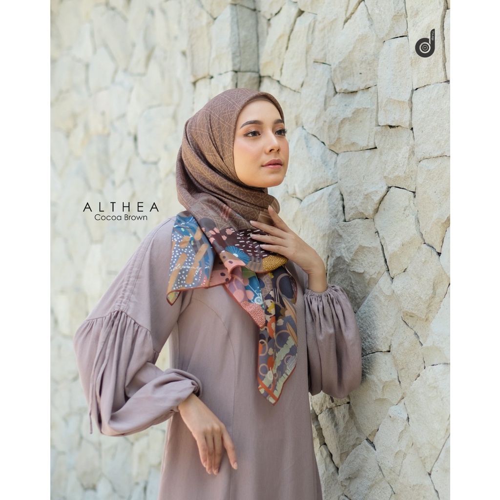 Jual ALTHEA COCOA BROWN| By deenay Voal Printed Scarf | Kerudung Print ...