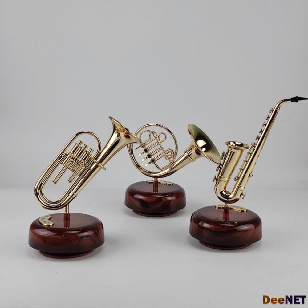 Jual Rotating Musical Box - Musik box Kotak Musik Model Horn Saxophone ...