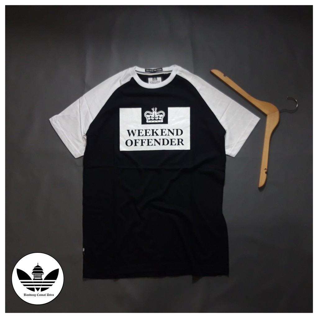 Jual T-SHIRT WEEKEND OFFENDER (BLACK WHITE LOGO) | Shopee Indonesia