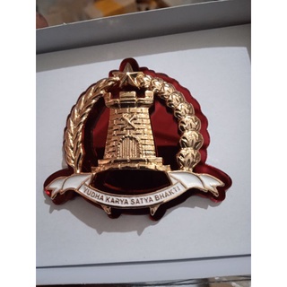 Jual emblem baret zeni dasar mika lis putih terbaru | Shopee Indonesia