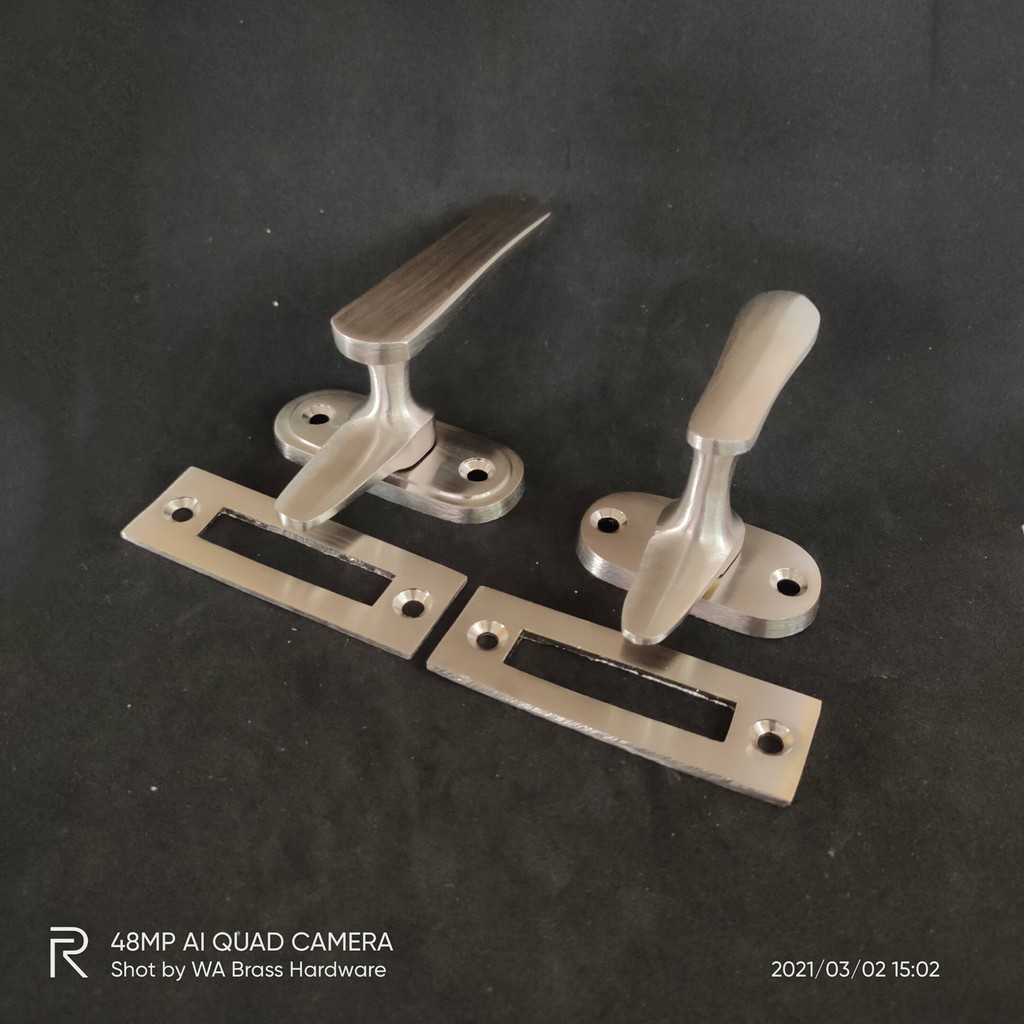 Grendel Jendela / Grendel Pintu / Rambuncis Grendel Slot Kunci Jendela ...