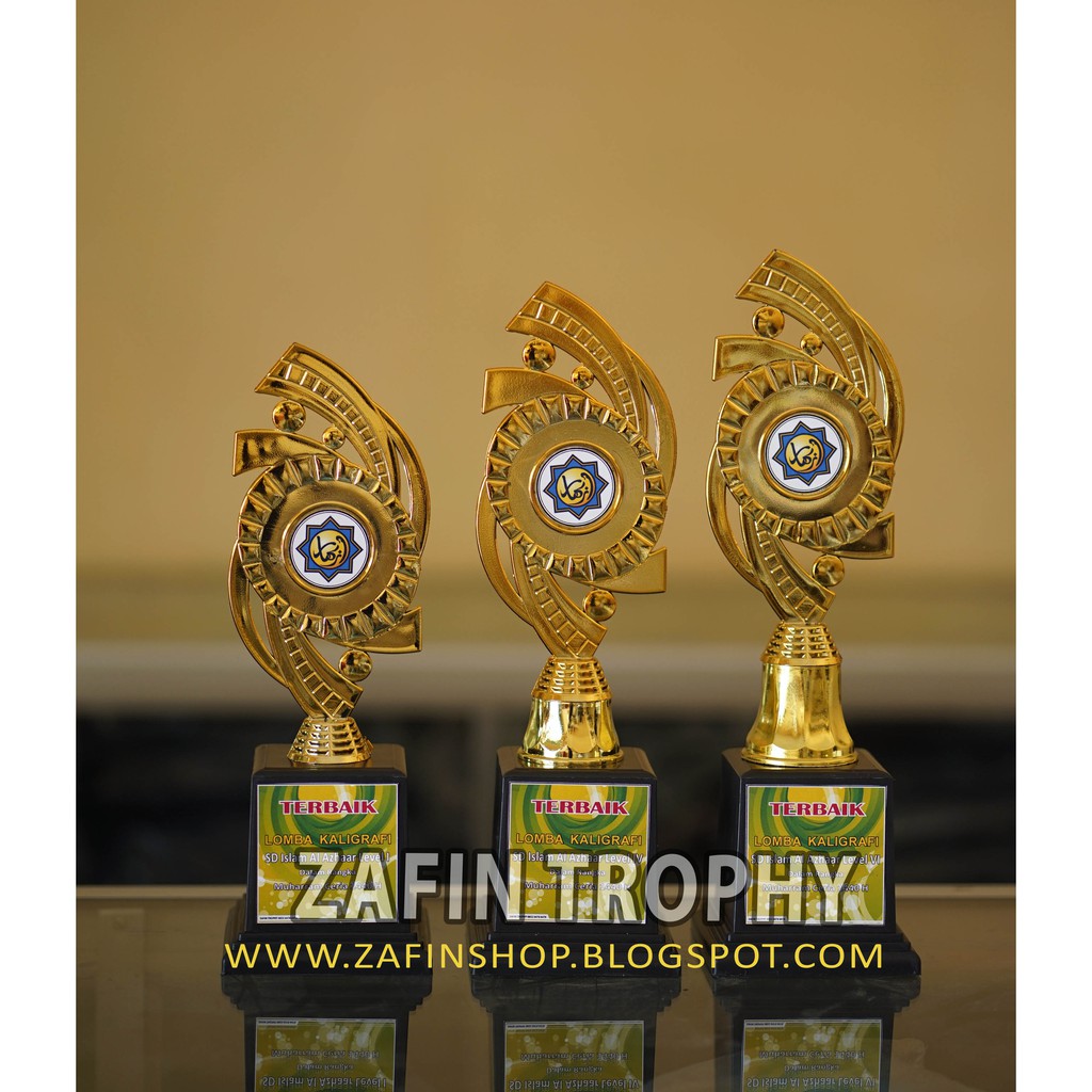Jual PIALA SATU SET STIKER JUARA | Shopee Indonesia