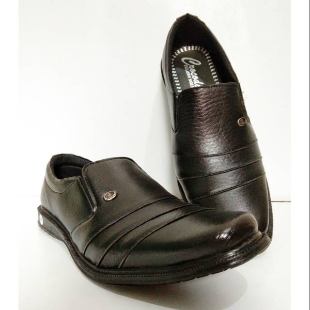 Jual SEPATU FANTOFEL KULIT SINTETIS FANTOPEL FANTOVEL PANTOFEL PANTOVEL ...