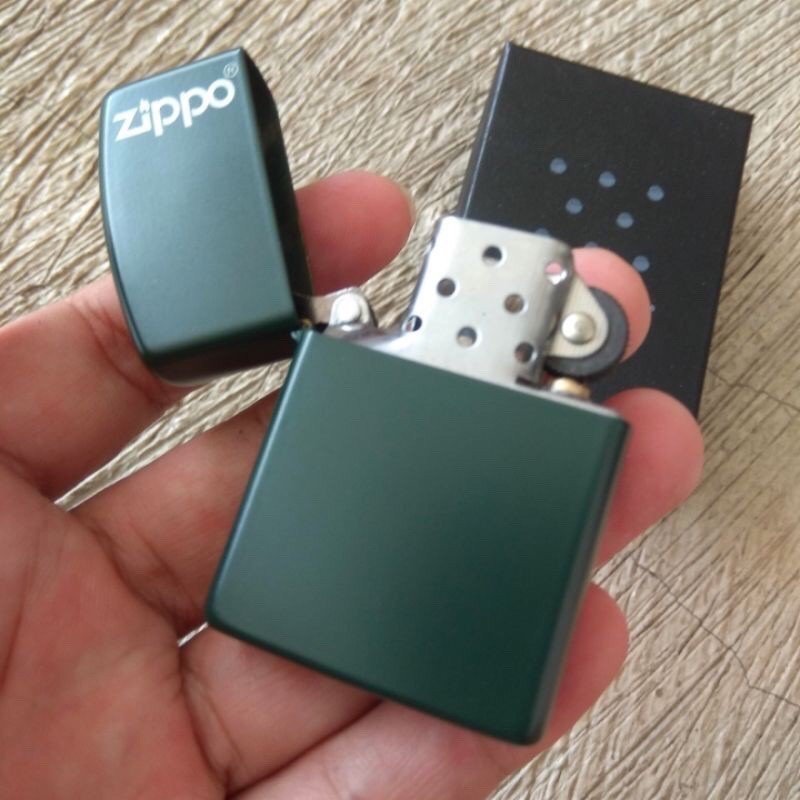 Jual KOREK API ZIPPO MATTE HIJAU TUA GRADE ORI | Shopee Indonesia