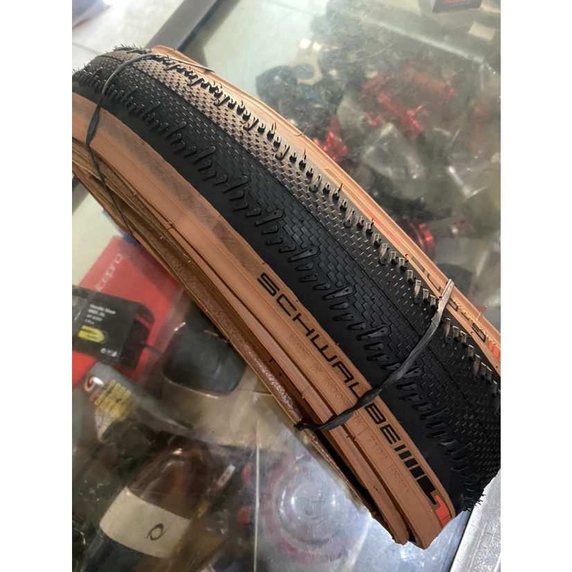 Jual Ban Schwalbe G One 700 x 35 TLE Kevlar Original | Shopee Indonesia