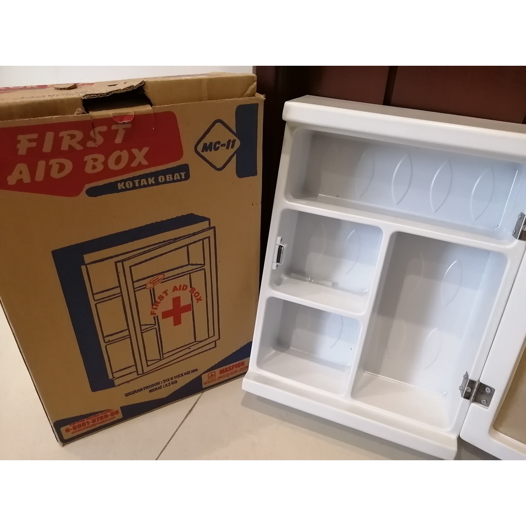 Jual First Aid Box - Kotak P3K Indonesia|Shopee Indonesia