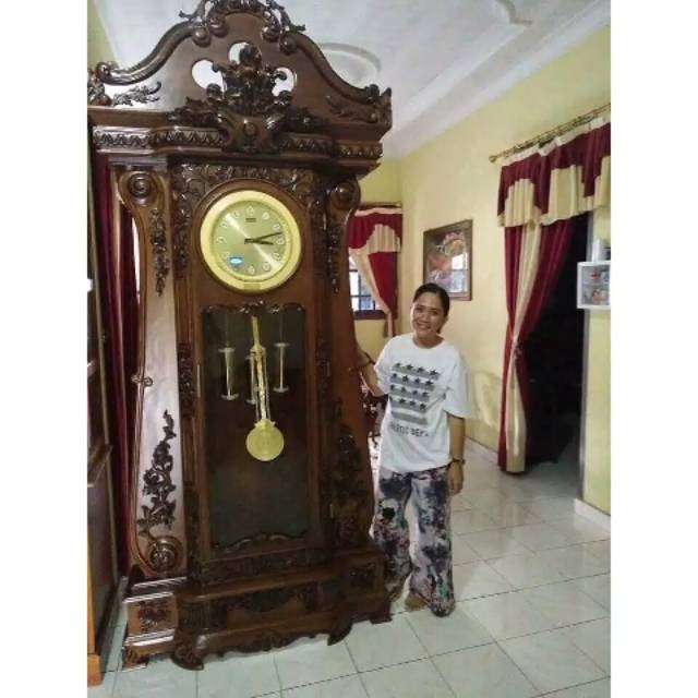 Jual almari jam hiasbagong,top,mebel jepara,furniture | Shopee Indonesia