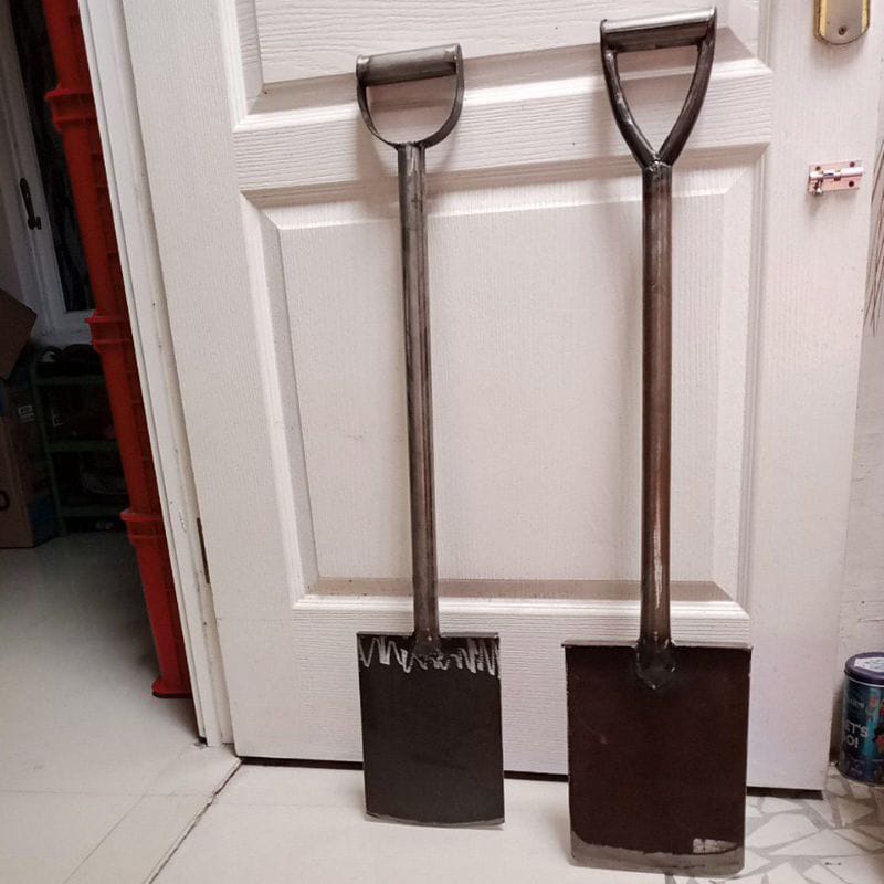 Jual Lencek / Lempak / Bawak Besi gagang Pipa / Sekrop Tanah | Shopee ...