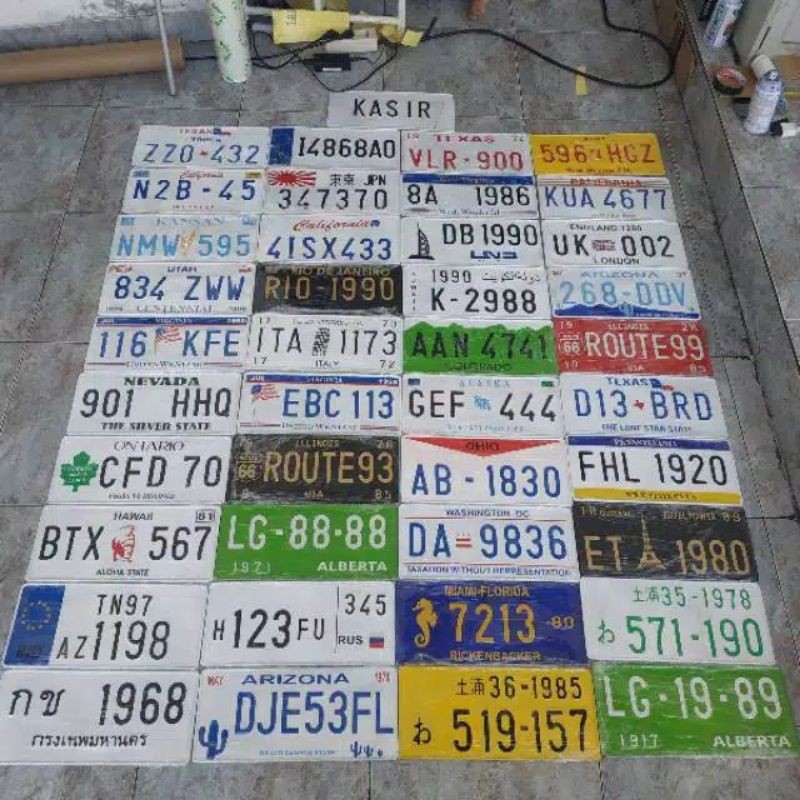 Jual PLAT NOMOR MOBIL VINTAGE HIASAN CUSTOM | Shopee Indonesia