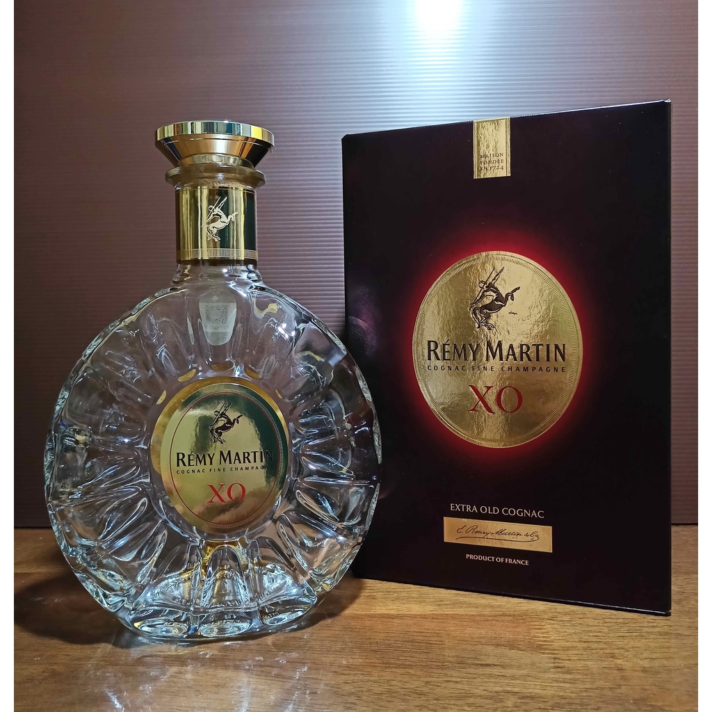 Jual Botol bekas Remy Martin XO 700 ML Rare + Box | Shopee Indonesia