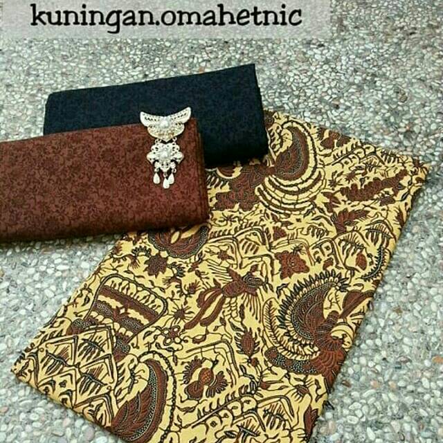 Jual Kain batik kuningan omah etnik | Shopee Indonesia
