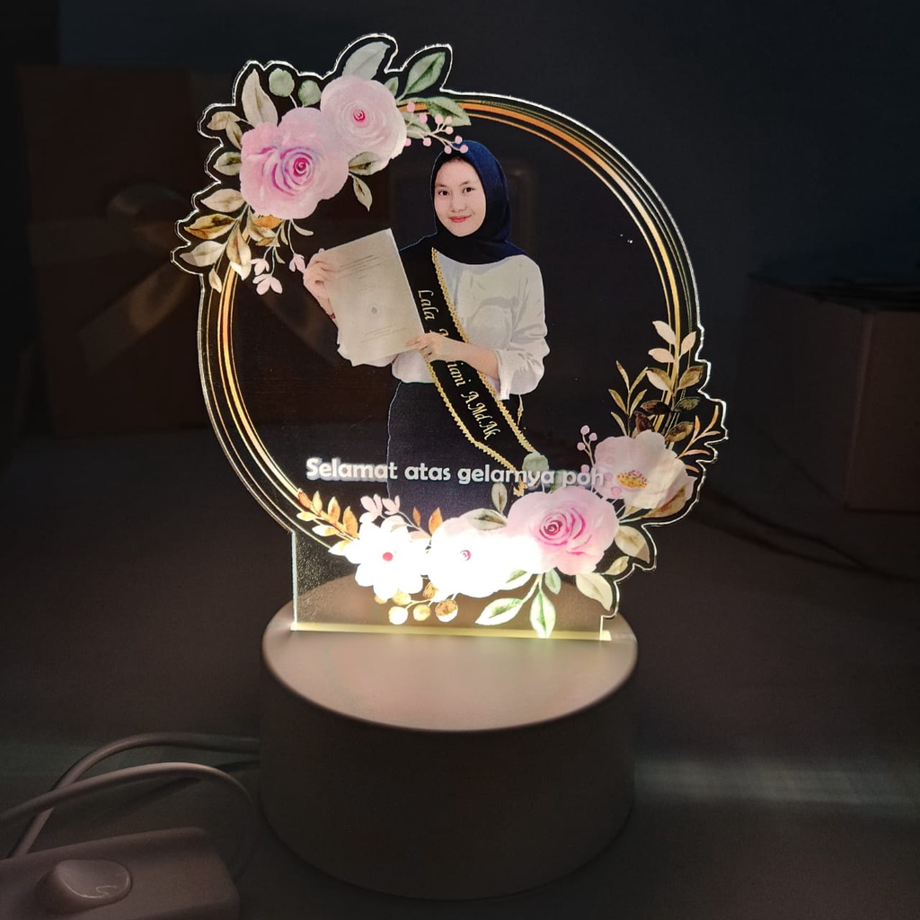 Jual SD39RF Hadiah Ulang Tahun / Kado Wisuda Akrilik Lampu Tidur 3 ...