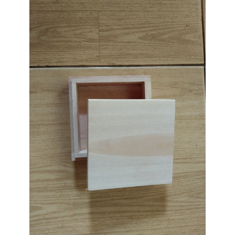 Jual box uk dlm 15x15x5 | Shopee Indonesia