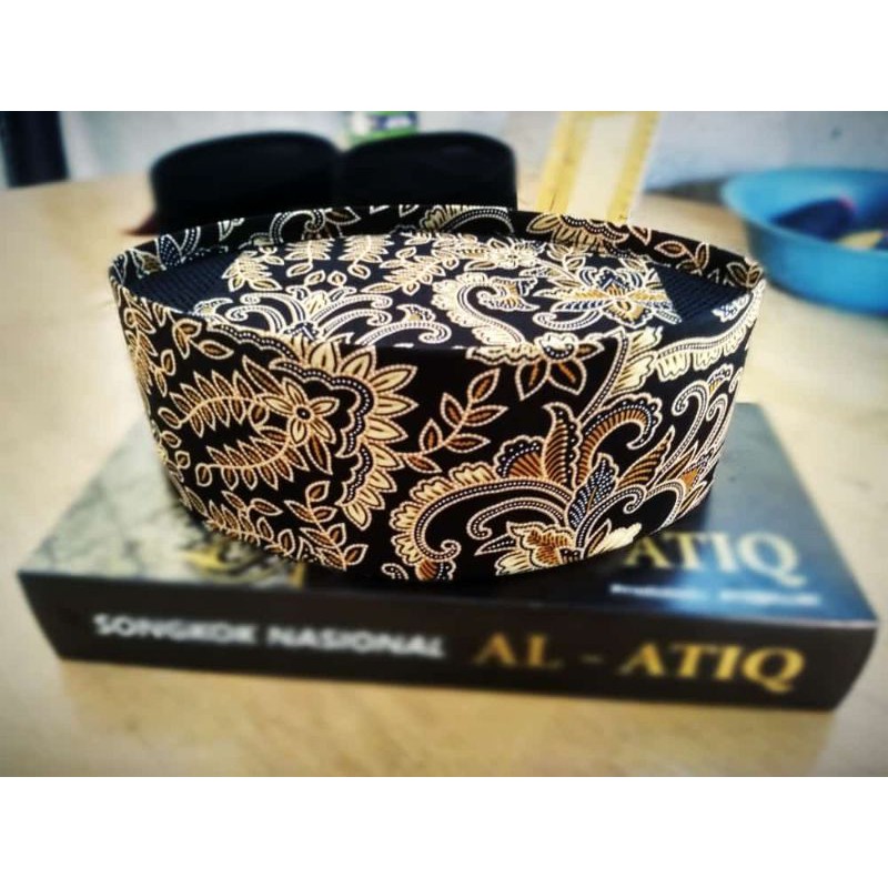 Jual SONGKOK BATIK NASIONAL (Langsung dari pengrajin) | Shopee Indonesia