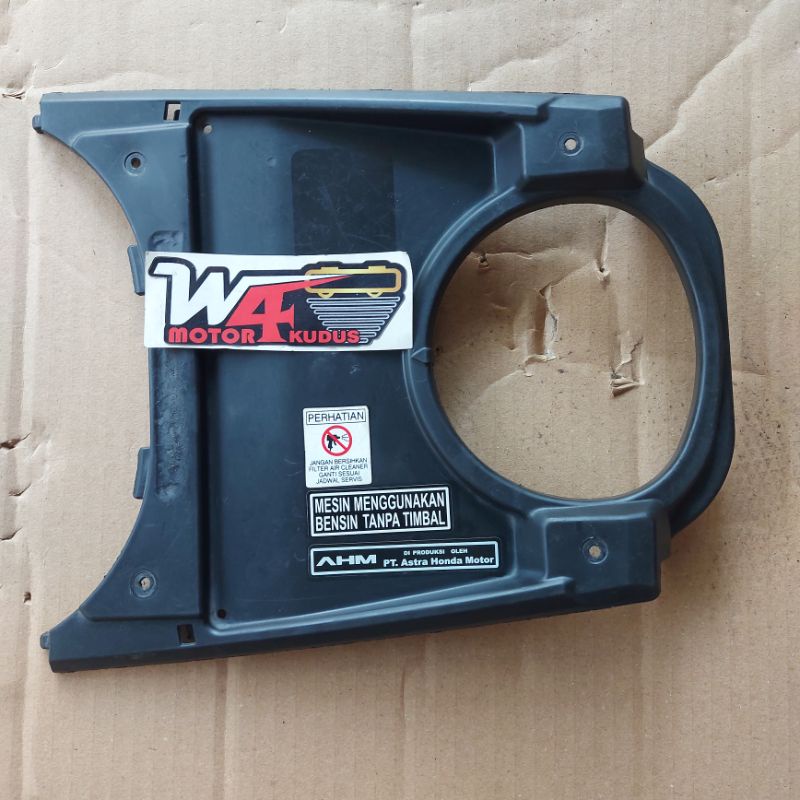 Jual COVER FUEL TANK TUTUP TANGKI BEAT FI KODE K25 ORIGINAL | Shopee ...