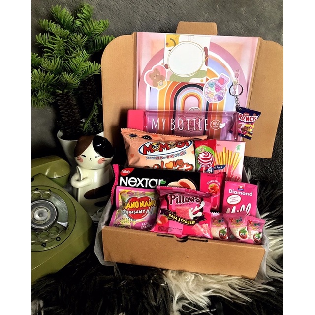 Jual GIFT BOX / SNACK BOX / TUMBLR / HAMPERS WISUDA / HAMPERS / HAMPERS ...