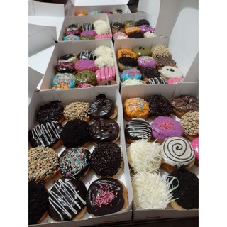 Jual Donat mini isi 12 pcs | request ucapan | request toping | Shopee ...
