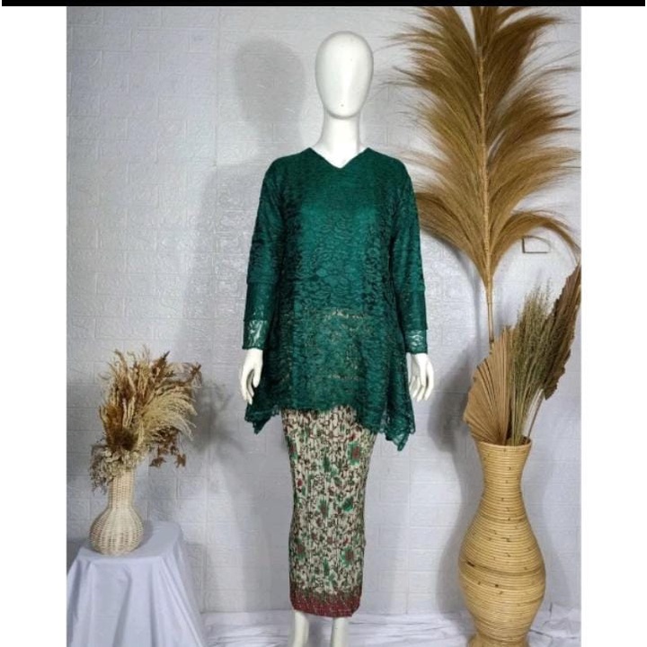Jual set Kebaya Brukat Pesta kondangan rinjani & Rok Plisket / kebaya ...