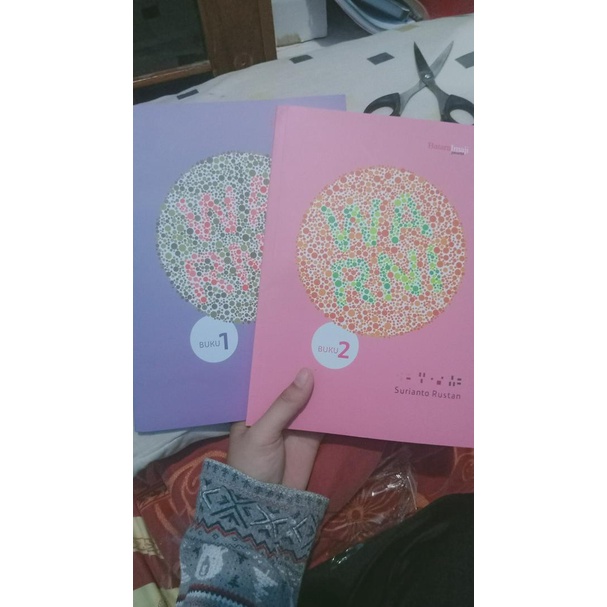 Jual Buku warna warni surianto rustan ORI | Shopee Indonesia