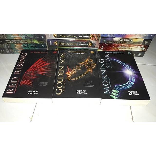 Jual RED RISING TRILOGY by Pierce Brown ( Red Rising Golden Son Morning ...