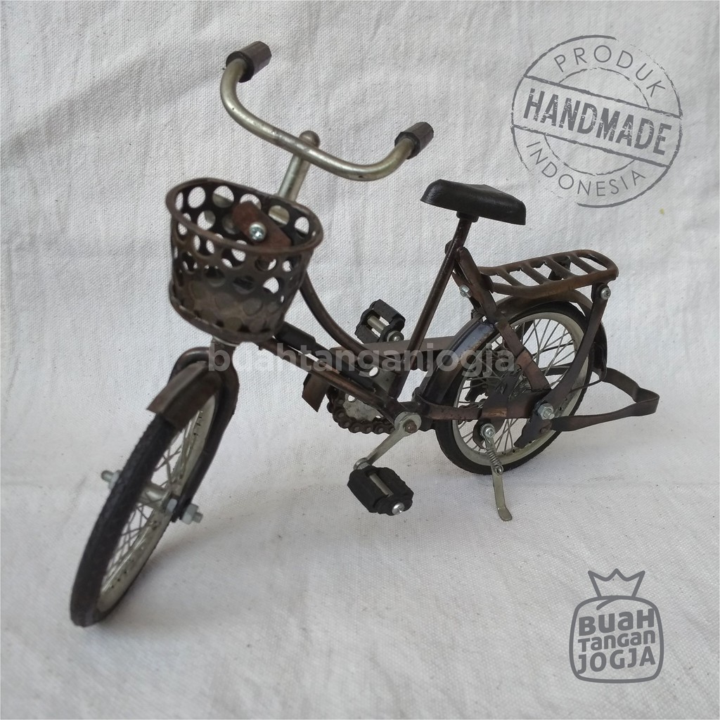 Jual Miniatur Sepeda Mini Keranjang - Kerajinan Khas Jogja | Shopee ...