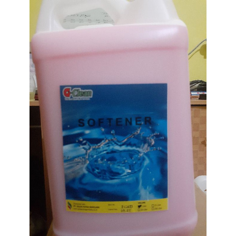Jual Softener Laundry Pelembut & Pewangi Pakaian Jerigen 5 L | Shopee Indonesia
