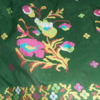 Kain sutra meteran lagosi ( khas bugis ) | Shopee Indonesia