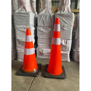 Jual Safety Cone / Traffic Cone / Traficon / Taficon / Kerucut Lalu Lintas | Shopee Indonesia