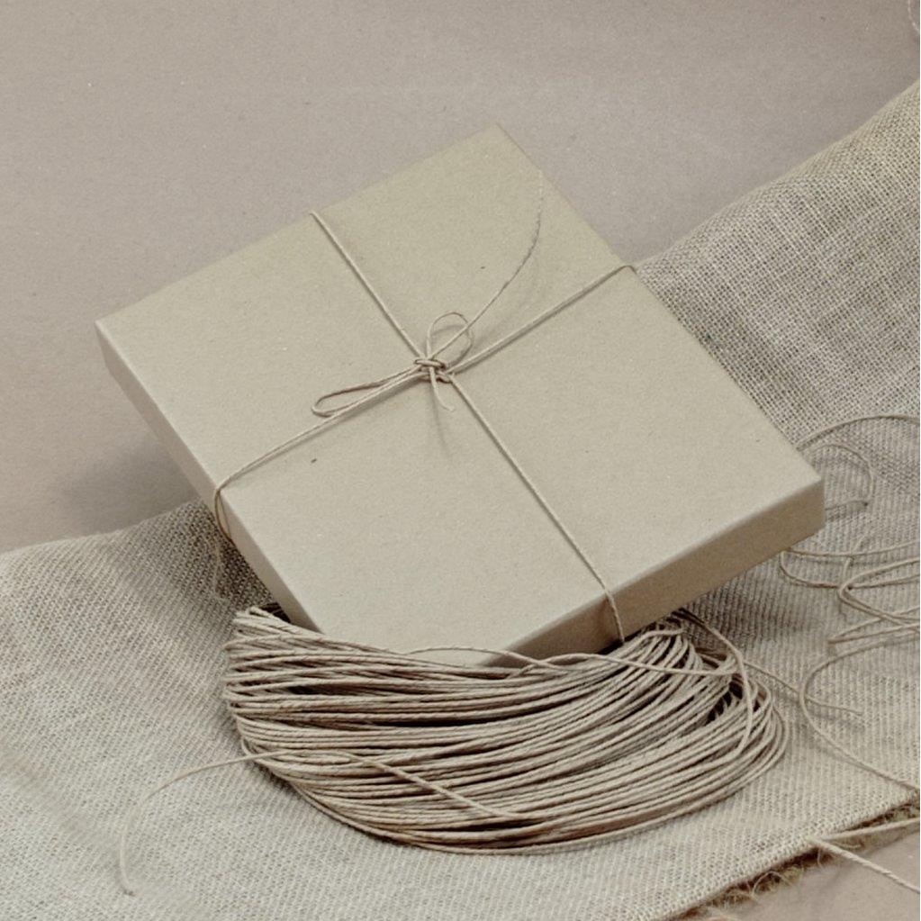 Jual Recycle Paper Craft - Hard Box Paper Craft - KOTAK KADO Ukuran 25 ...