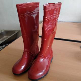Jual SEPATU BOOTH STEFFY LONG / MERAH MARON | Shopee Indonesia