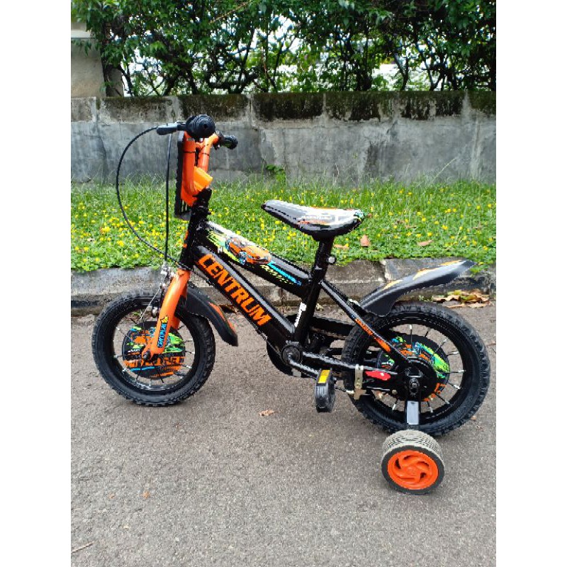 Jual Sepeda roda 4 Centrum | Shopee Indonesia