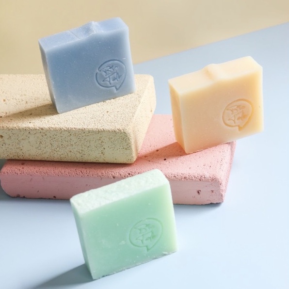 Jual BioTalk Sabun Shampoo Natural Herbal | Gentleman's Bar Shampoo ...