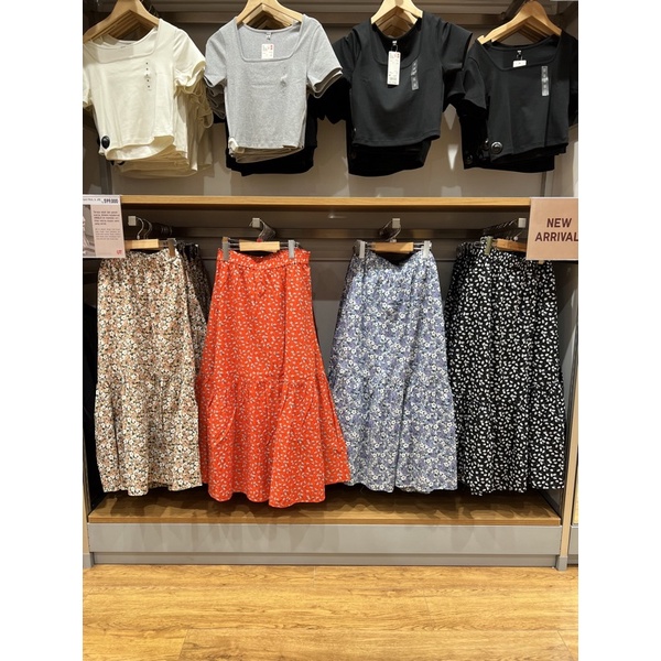 Jual Rok Panjang Katun Panel Paul & Joe UNIQLO | Shopee Indonesia