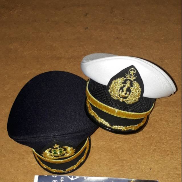 Jual Miniatur topi pelayaran pelaut souvenir pelaut sailor kapten ...