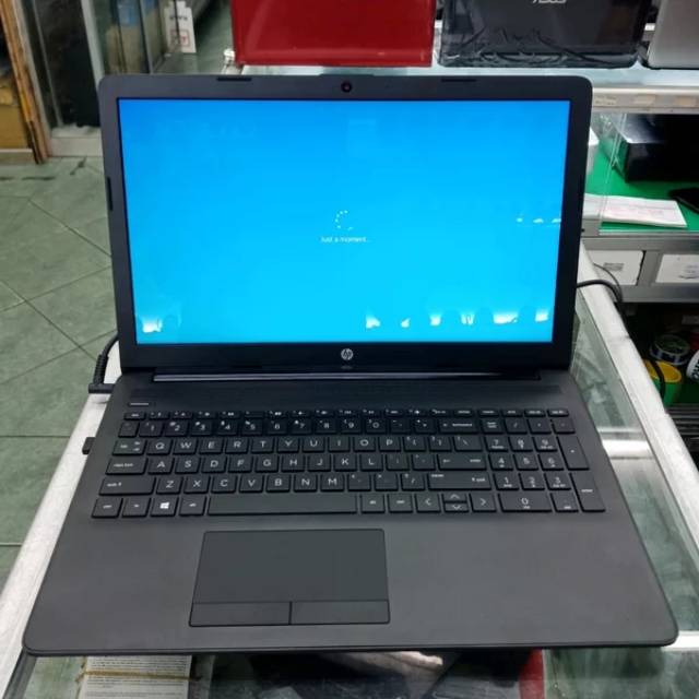 Jual LAPTOP HP 15 AMD E2-9000E RAM 4GB HDD 500GB AMD RADEON R2 DVDRW ...