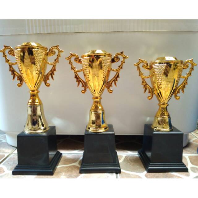 Jual Trophy set | Shopee Indonesia